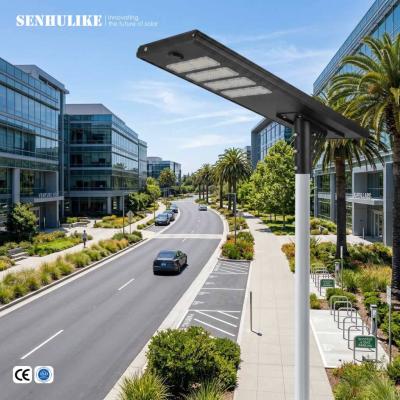 China Solar Powered Street Light 200W All-in-One 4 Modules Black Aluminum IP65 Waterproof Built-in Lithium Battery With Microwave Sensor for sale