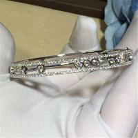 China Luxury jewelry Luxury Jewelry 7 drill sliding bracelet 18k white gold yellow gold rose gold diamond bracelet for sale