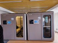 China 90 Percent Oxygen HBOT Hyperbaric Chamber 1.3 ATA Air Pressure Chamber For Healing for sale