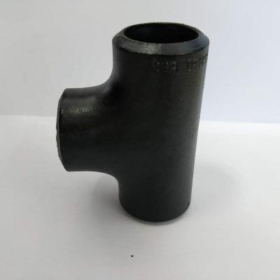 China Black Painted ASME B16.9 Equal Cross Tee CS 48 Inch ASME B16.47 BW Pipe Fitting for sale