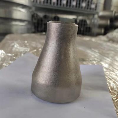 China ASME B16.28 Stainless Steel Reducer DIN2605 Seamless Buttweld Fittings With Brush Finish for sale