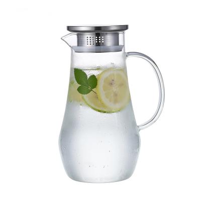 China Hand Blown 1400ml Glass Water Pitcher Transparent Beverage Juice Carafe for sale