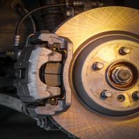 China New ARESMRON 58101C5A00 D1962-9187 Front Brake Pads Metal Brake System with 30000-50000kms Warranty for sale