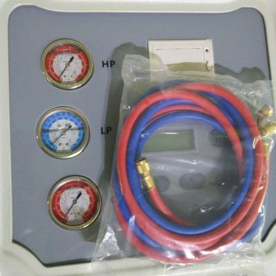 China R134a Car Air Conditioning Recharge Equipment , Auto AC Recovery Machine 50/60Hz for sale