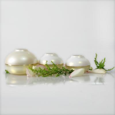 China 30G Empty Acrylic Plastic Round Jars Skin Care Luxury Eye Cream With Screw Lid for sale