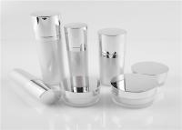 China 30ml 50ml Pump Airless Cosmetic Bottles Vacuum LFGB For Skin Care Cream for sale