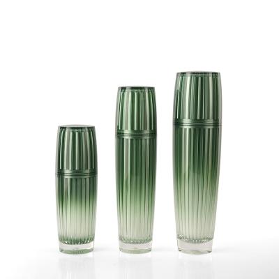 China Green Airless Lotion Bottle 15ml 30ml 50ml Plastic Double Walled Environment Protection for sale