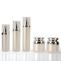 China Silver Pump Screw Lid 30g 50g Capacity Acrylic Cream Jar for sale