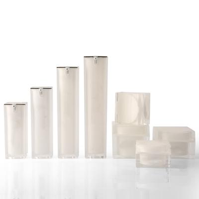 China Lotion PP Frosted 15ml Capacity Plastic Lotion Bottles for sale