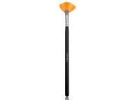 China Soft Lash Fan High Quality Makeup Brushes Long Black Wood Handle for sale