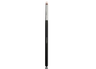China High Quality Detailed Bullet Crease Makeup Brush With Soft Vegan Hair for sale