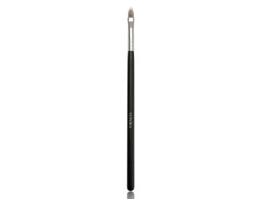 China Precise Tapered Makeup Smoky Liner Brush With Professional Vegan Taklon Hair for sale