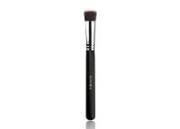 China Precision Flat Kabuki High Quality Makeup Brushes With Cruelty Free Vegan Taklon for sale