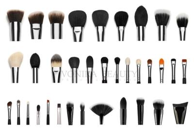 China Professional  Private Label Makeup Brushes With Silver Copper Ferrule 35 pcs for sale