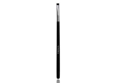 China Precision Short Flat Liner Makeup Brush With Cruelty Free Vegan Taklon for sale
