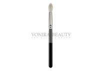 China Soft Goat Natural Hair Makeup Brushes , Tapered Blending Brush , Eye Blender for sale