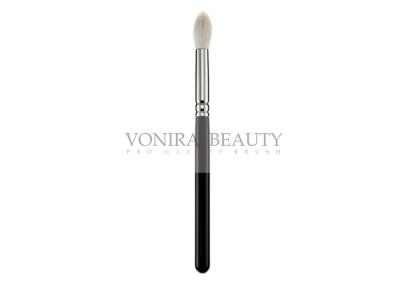 China Soft Goat Natural Hair Makeup Brushes , Tapered Blending Brush , Eye Blender for sale