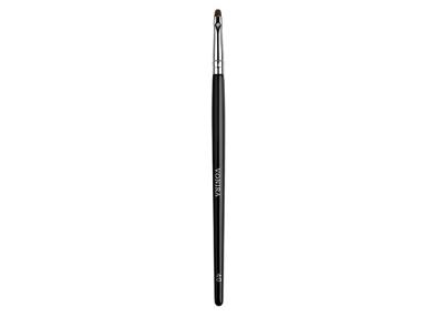 China Mini Size Precision Oval Luxury Makeup Brushes With Nature Bristles For Lip And Liner for sale