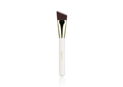China Vonira Beauty Flat Angled Contour Foundation Makeup Brush for Precision & Seamless Application for sale