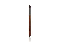 China Vonira Handcrafted Angled Eyeshadow Eye Color Brush With Squirrel Hair for sale