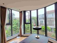 China Manual Electric Aluminum Casement Windows with 5mm-12mm Glass Options and 32dB Sound Insulation for sale