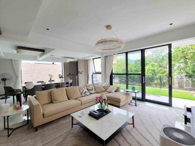 China Custom Aluminum Sliding Doors with 5-Year Warranty - Soundproof & Weatherproof Design for Residential & Commercial Use for sale