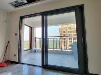 China WY-Tec Aluminium Sliding Doors with Thermal Insulation and Soundproofing - 5 Year Warranty, Custom Sizes for sale