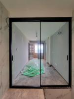 China Black Aluminum Sliding Doors with 5-Year Warranty - Custom Sizes up to 3.2m × 2.6m, Multiple Glass Options for sale