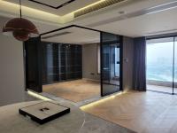 China Custom Aluminium Sliding Doors 1.2mm-2.5mm Thickness with Optional Fly Screen and 5-Year Warranty for sale