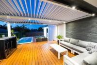 China WY-Tec WY-SR01 Glass Roof Sunroom with Customizable Sizes and Colors - High Durability Aluminum Construction with Snow and Wind Resistance for sale