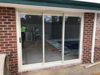 China WY-Tec Aluminum Folding Doors 1.0mm-2.0mm Thickness with 5-Year Warranty - Powder Coated Security Doors for sale