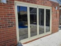 China WY-Tec Aluminum Folding Doors with 1.0-2.0mm Frame Thickness and 5-Year Warranty | Powder Coated Finish for sale