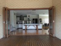 China WY-Tec Aluminum Folding Doors with 1.0-2.0mm Frame Thickness and 5-Year Warranty | Powder Coated Finish for sale