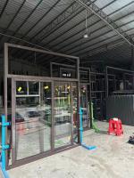 China Custom Powder Coated Aluminium Sliding Windows 60-95 Series with 10 Year Warranty and Optional Screen Netting for sale