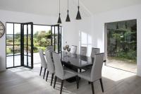China Custom Aluminium French Doors 1.4mm-2.0mm Thickness with 5mm-12mm Tempered Glass and 5-Year Warranty for sale
