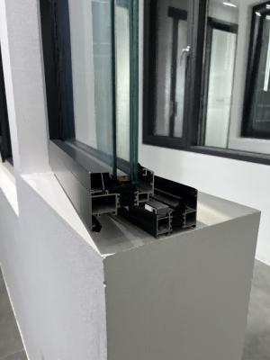 China Aluminum Casement Window 90 Degree Opening White Powder Coated Stainless Steel Mesh for sale