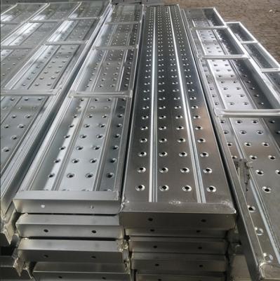 China Durable Scaffolding Steel Plank , Perforated Galvanized Steel Catwalk For Construction Access for sale