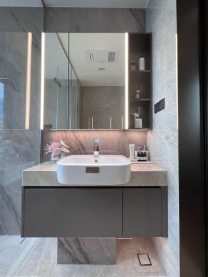 China Two-Tone Stainless Steel Bathroom Vanity with Marble Countertop for sale