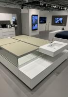 China Floating Platform Tatami Bed with Mirror-Edge in 304 Stainless Steel for sale
