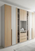 China Gallery Pale Oak Walk-In Wardrobe System in 304 Stainless Steel for sale