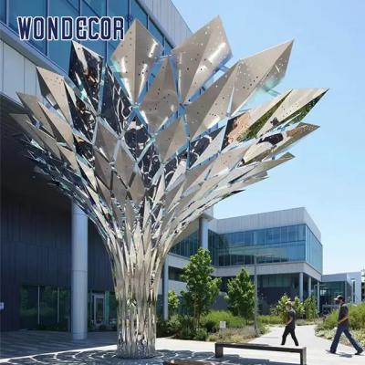 China Geometric Mirror Metal Garden Statues Outdoor Stainless Steel for sale
