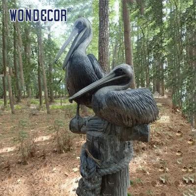 China Casting bronze large pelican outdoor statue garden decoration for sale