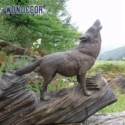 China Wild forest outdoor garden decor weather resist metal casting wolf sculpture for sale