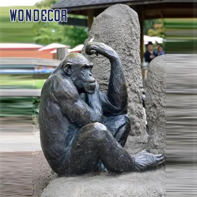 China Human sized forest metal animal decoration bronze monkey statue for sale