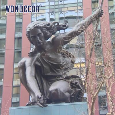 China Large Street Art Bronze Figure Sculpture Portland for sale