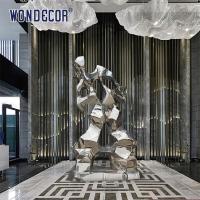 China Lifelike Stainless Steel Abstract Sculpture Art Geometry Man for sale