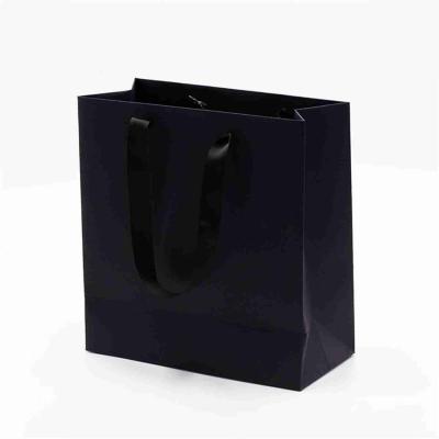 China Waterproof Black Gusset Kraft Paper Shopping Bags Mini Size for sale