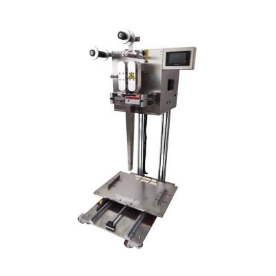 China Seasoning package stacking machine automatically and neatly stacks without manual stacking for sale