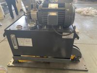 China 6 Cylinders 2500mm Hydraulic Mill Roll Stand Machine for Corrugated Production Line for sale
