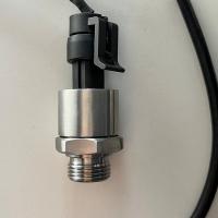 China Custom-Made UNIVO 24V 5VDC Liquid Level Transmitter for Oil and Water Tank Monitoring for sale